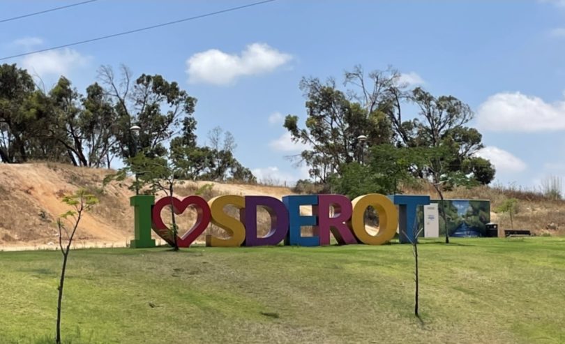 Thriving Under Rockets, Sderot Welcomes Flood of People, Tech Firms ...