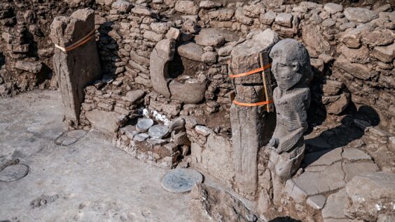 New Excavations in Turkey Suggest Peaceful, Advanced Neolithic ...