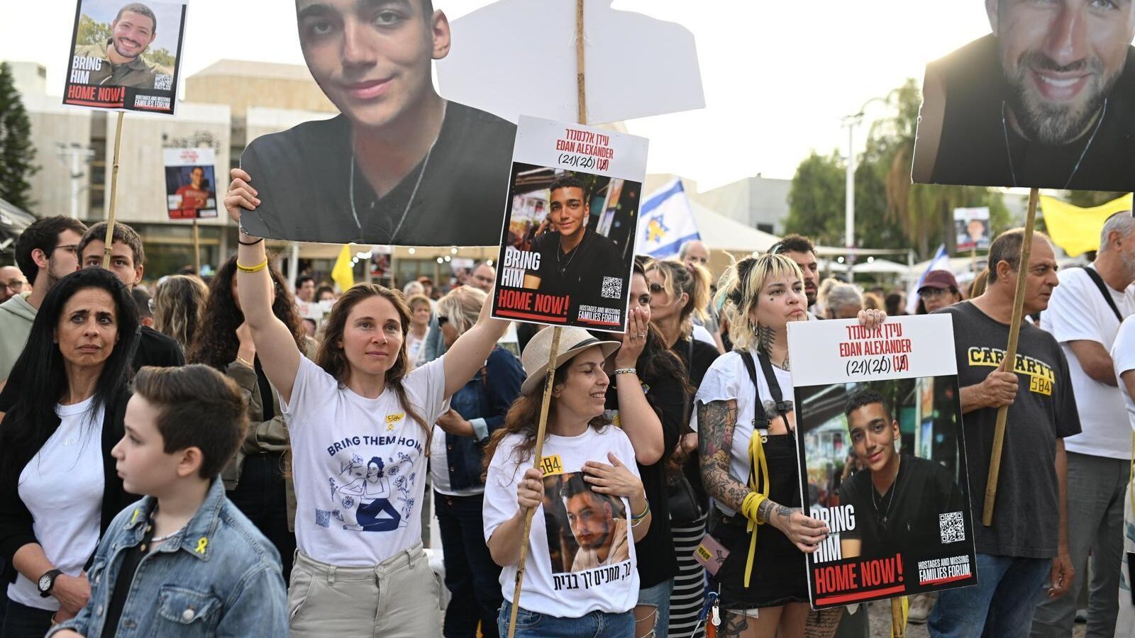 American Israeli Hostage Edan Alexander Freed After 19 Months in Gaza ...